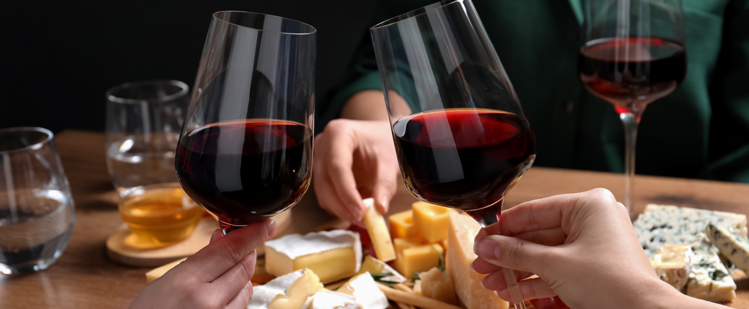 Queijos e vinhos: 5 dicas para harmonizar corretamente - Blog - Oba ... Queijos e vinhos: 5 dicas para harmonizar corretamente - Blog - Oba ...